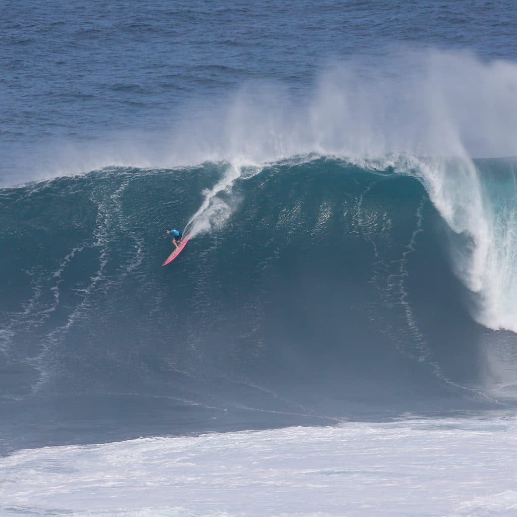 Brave-Hearted Women & The Waves They Ride - SurfGirl Magazine