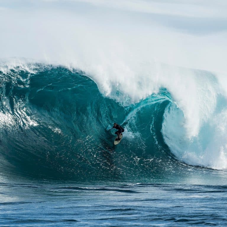 IWD23 Women Pushing Boundaries - SurfGirl Magazine