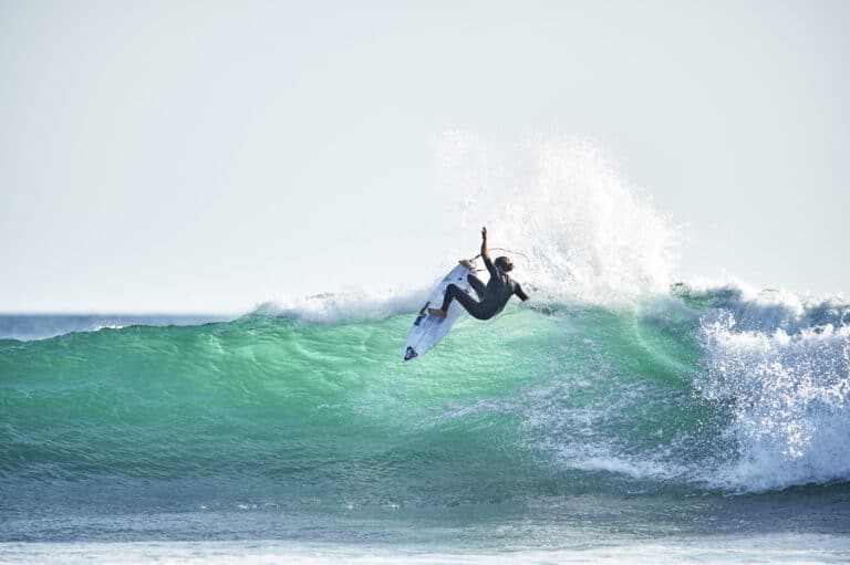 Steph Gr8est Surfer of All Time - SurfGirl Magazine