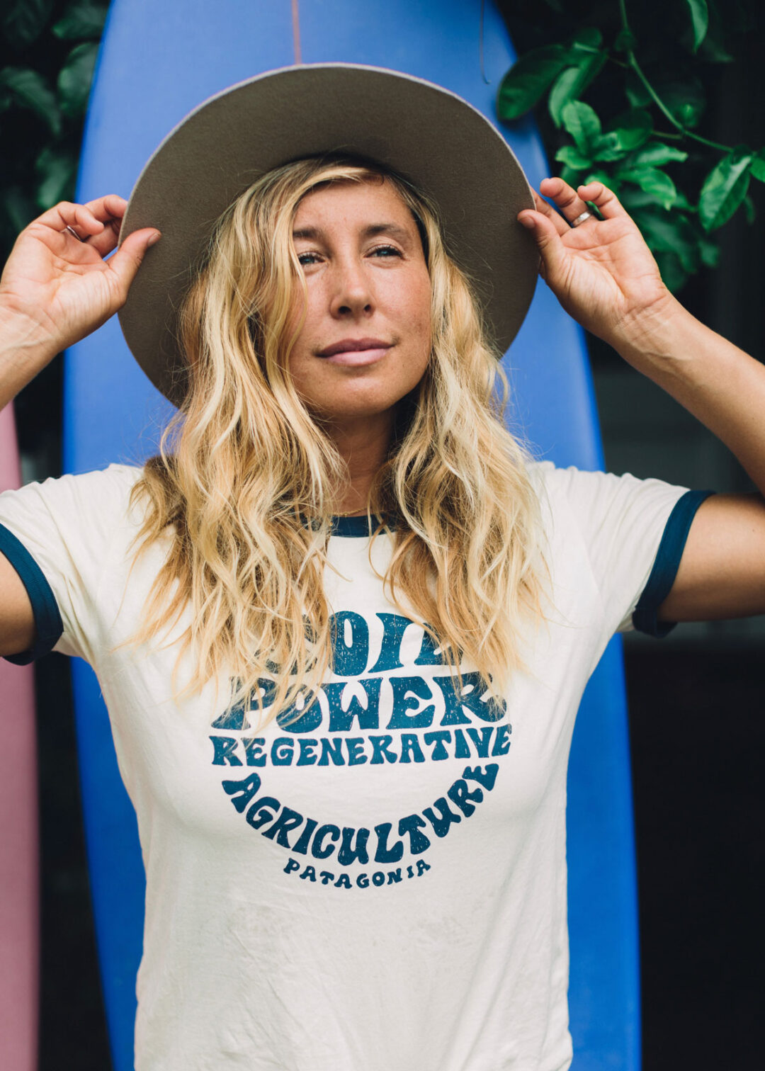 The Physics of Noseriding - SurfGirl Magazine