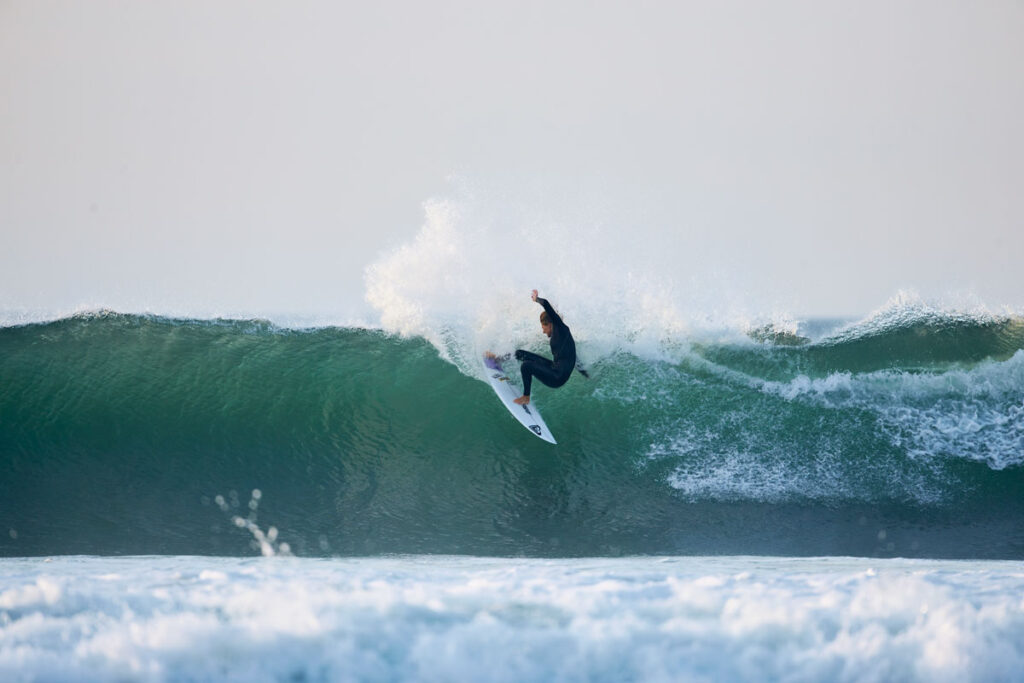 How to be a Winter Surf Warrior - SurfGirl Magazine