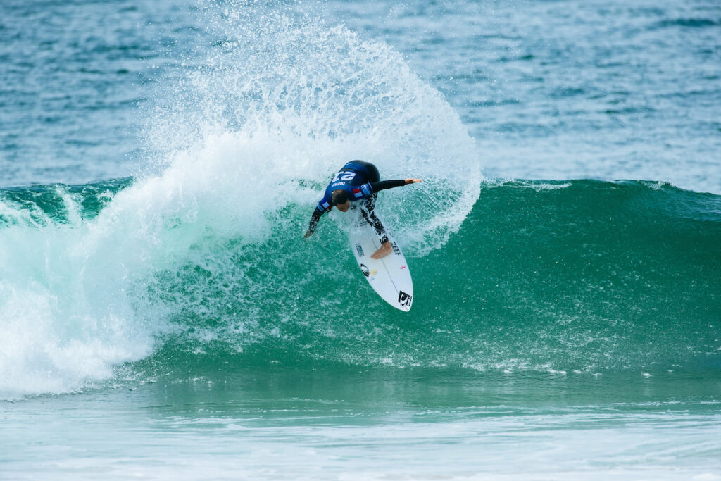 Johanne Defay Wins Rip Curl Pro - SurfGirl Magazine