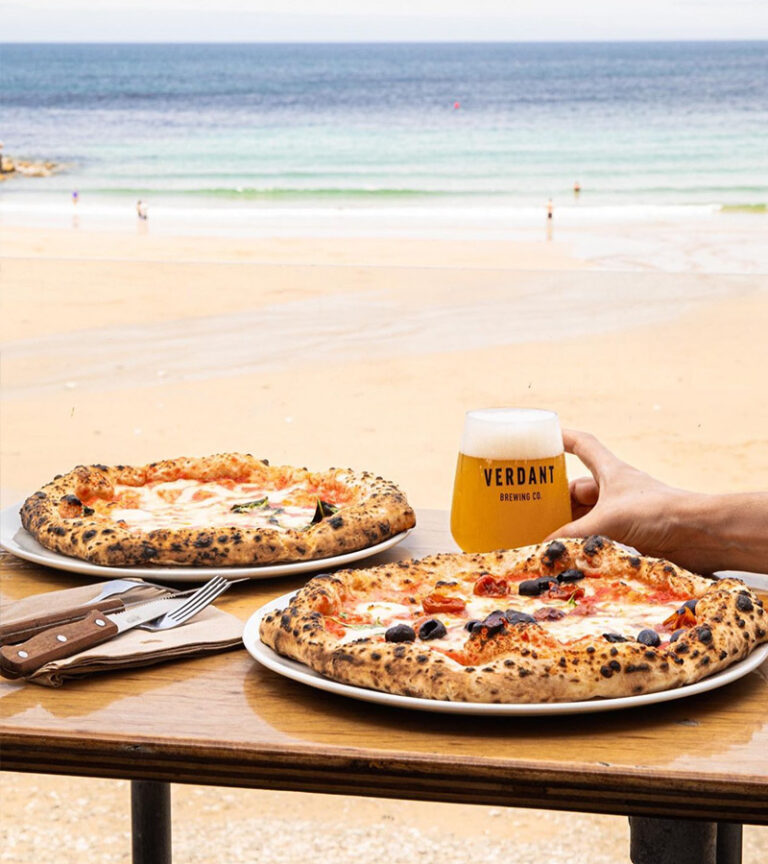 Top 6 Après Surf Bars - SurfGirl Magazine