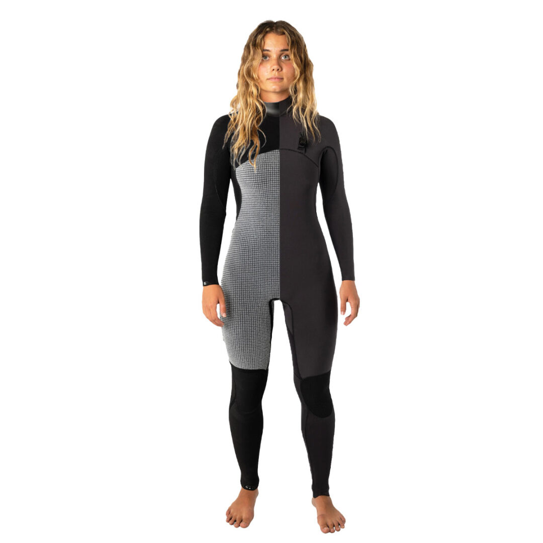 Winter Wetsuit Guide 2024 - SurfGirl Magazine